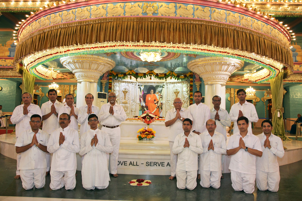 15th Annual Celebrations of SSSIHMS, Whitefield-24th January 2016 - Sri ...